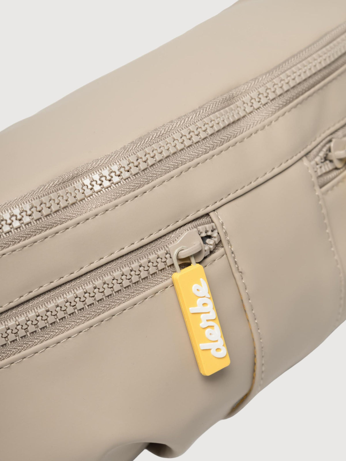 Fannypack Phoebbag Dog Beige Unisex | Derbe